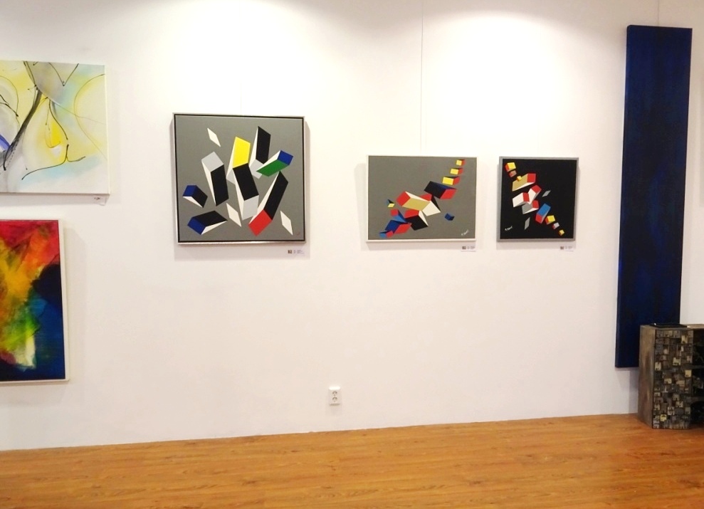 Monica Maat - Geometrisch werk in Tiny's Galerie Lelystad van Monica ...